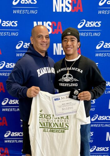 Maui grappler earns All-American status | News, Sports, Jobs - Maui News